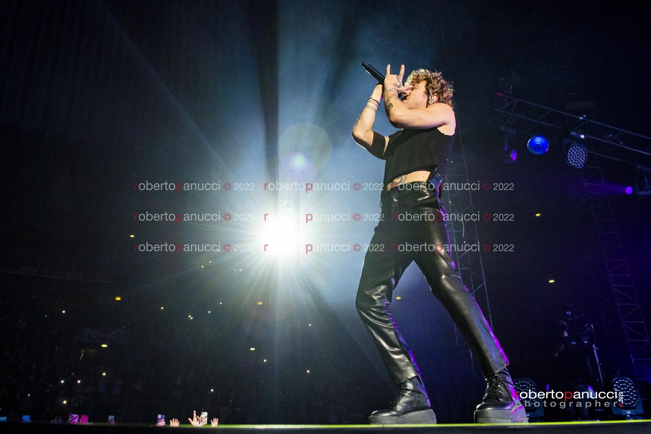 foto concerto Irama feat Rkomi - Palazzo dello Sport 26-04-2022