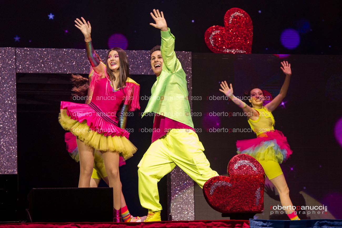 foto-concerto-me-contro-te-roma-11-marzo-2023_roberto_panucci_ (01 ...